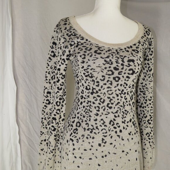 XOXO | Dresses | Xoxo Y2k Leopard Print Mock Neck Sweater Color Block ...